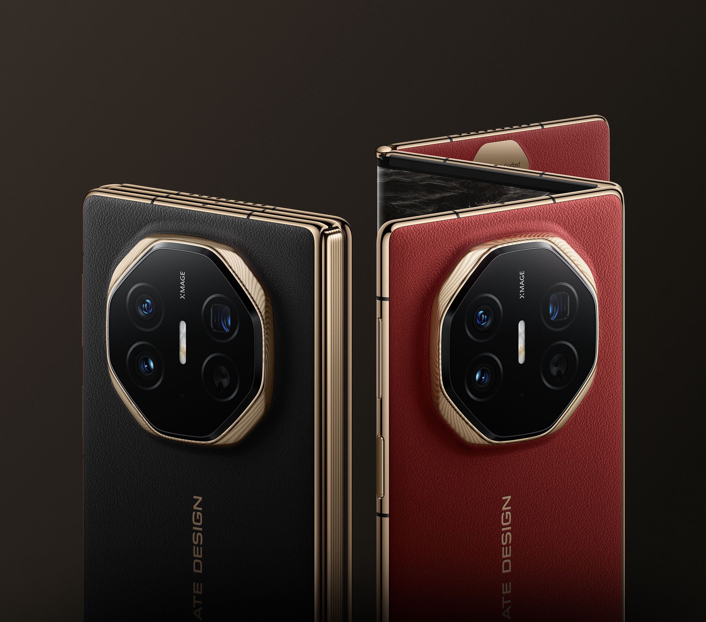 Buy HUAWEI Mate XT | ULTIMATE DESIGN - Smartphone - HUAWEI Kuwait